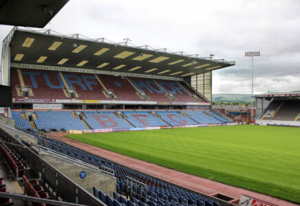 Costa kicks Conte into touch - The Rochdale Herald